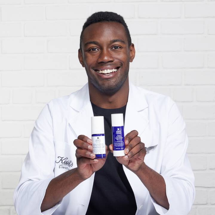 Sunscreen and retinol anti-aging skincare duo